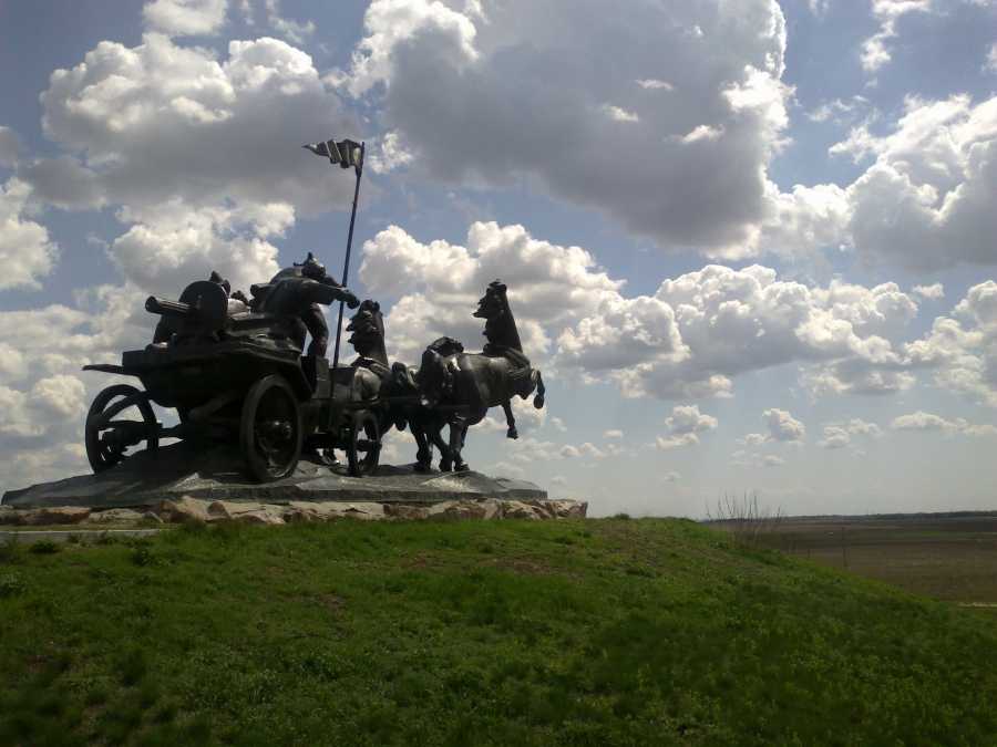 Легендарная тачанка, Каховка, Украина - туристические ...